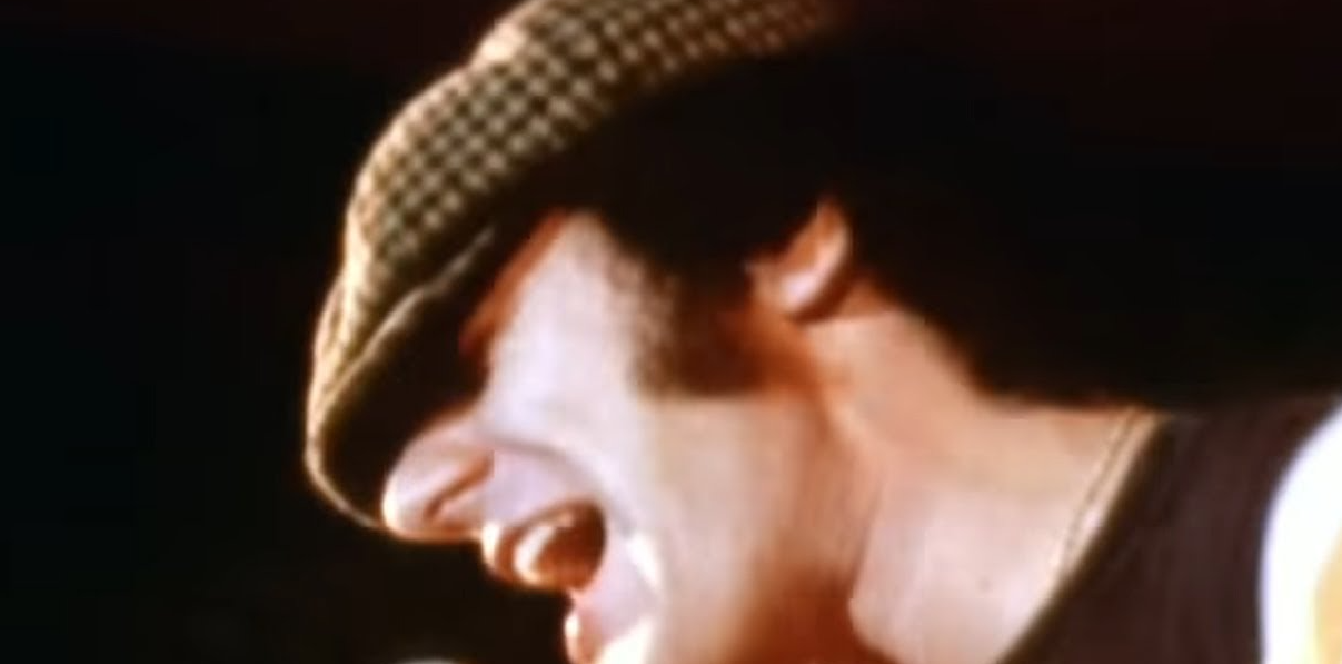 AC/DC – 'Hells Bells' Music Video | The '80s Ruled